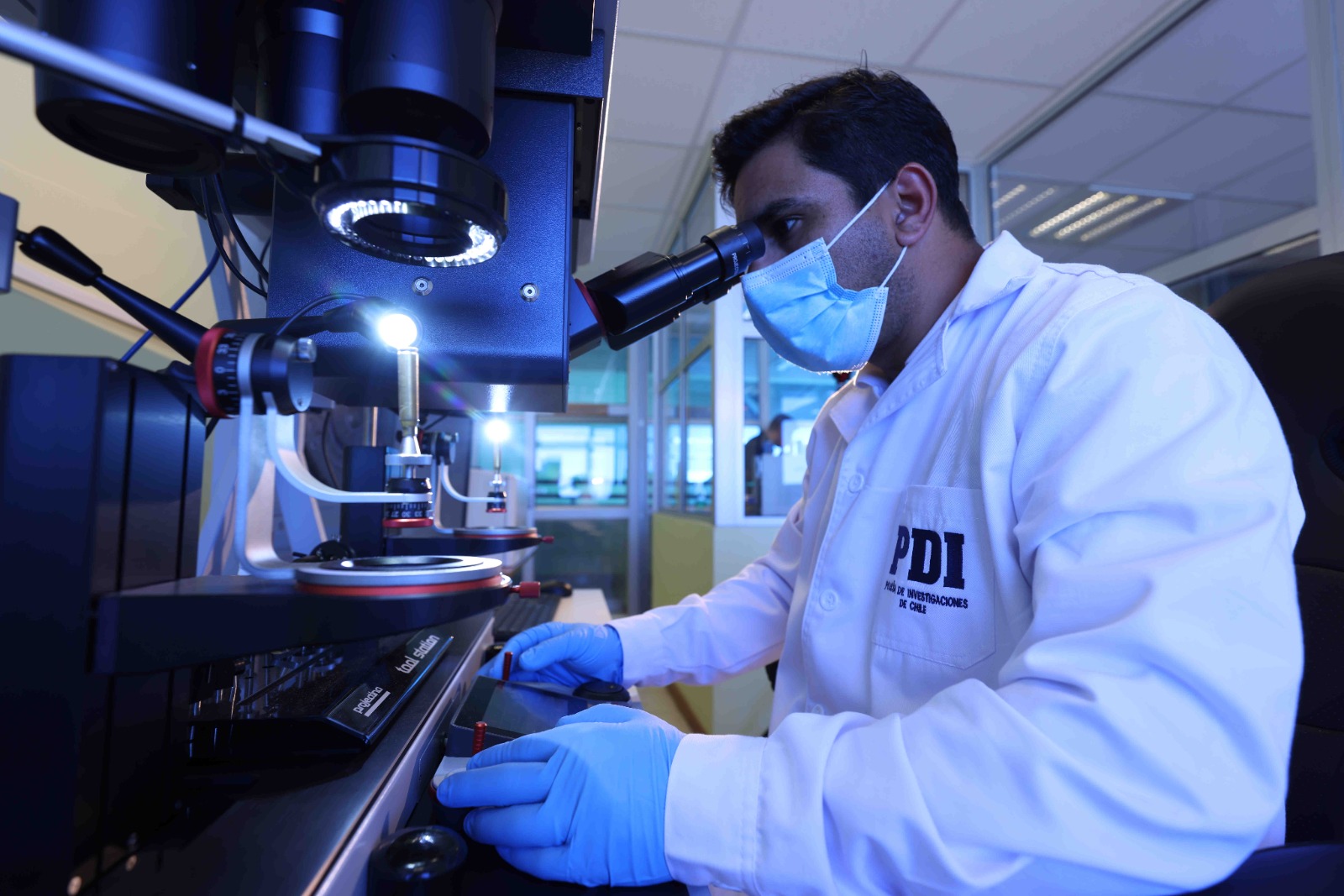 Jefe Nacional de Criminalística y Laboratorio de la PDI con sede en ...